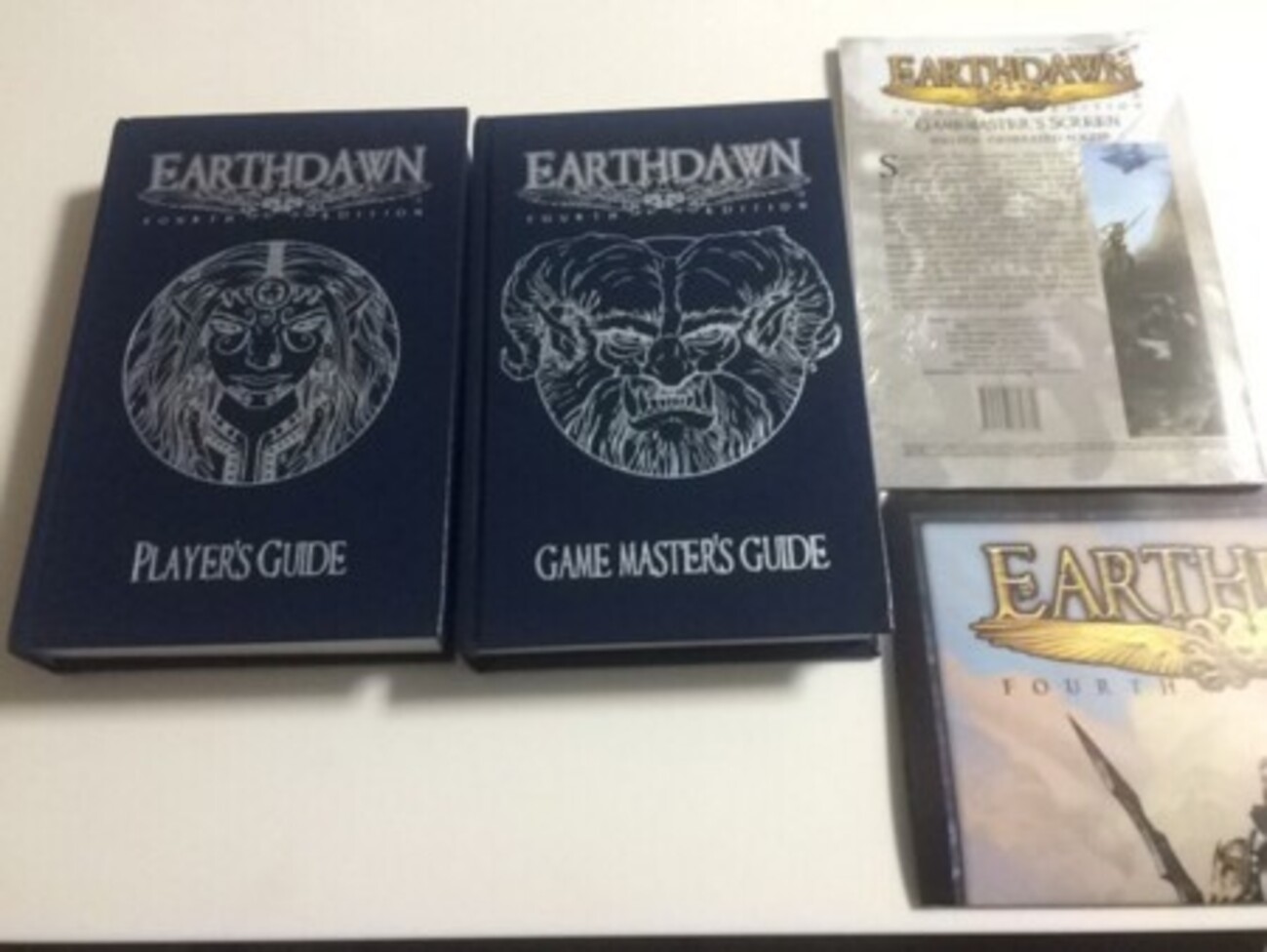 Earthdawn 4th Edition の書籍版が届きました - さり海馬