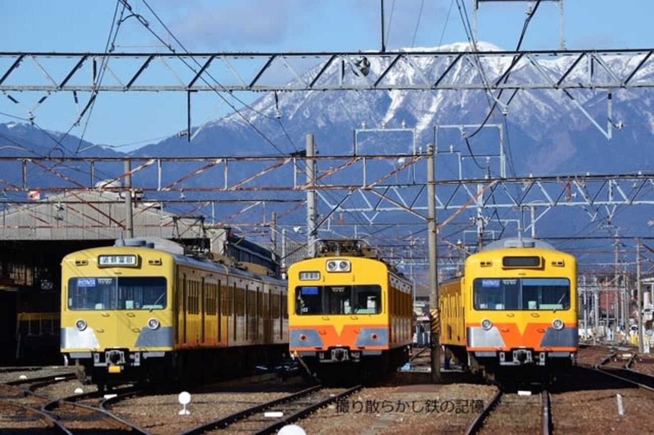 三岐鉄道 保々車両区(2019.1.14) 805F、103F、851F 旧西武車両並び - 撮り散らかし鉄の記憶