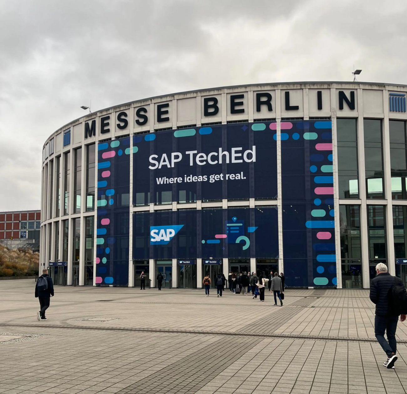 【イベントレポート】SAP TechEd Berlin in 2025 に参加しました！ - BeeX Tech blog