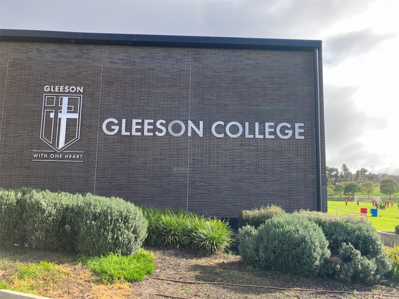 Gleeson 8/5 【中3海外異文化体験研修】 - JUNIOR & SENIOR HIGH SCHOOL OF KOGAKUIN ...