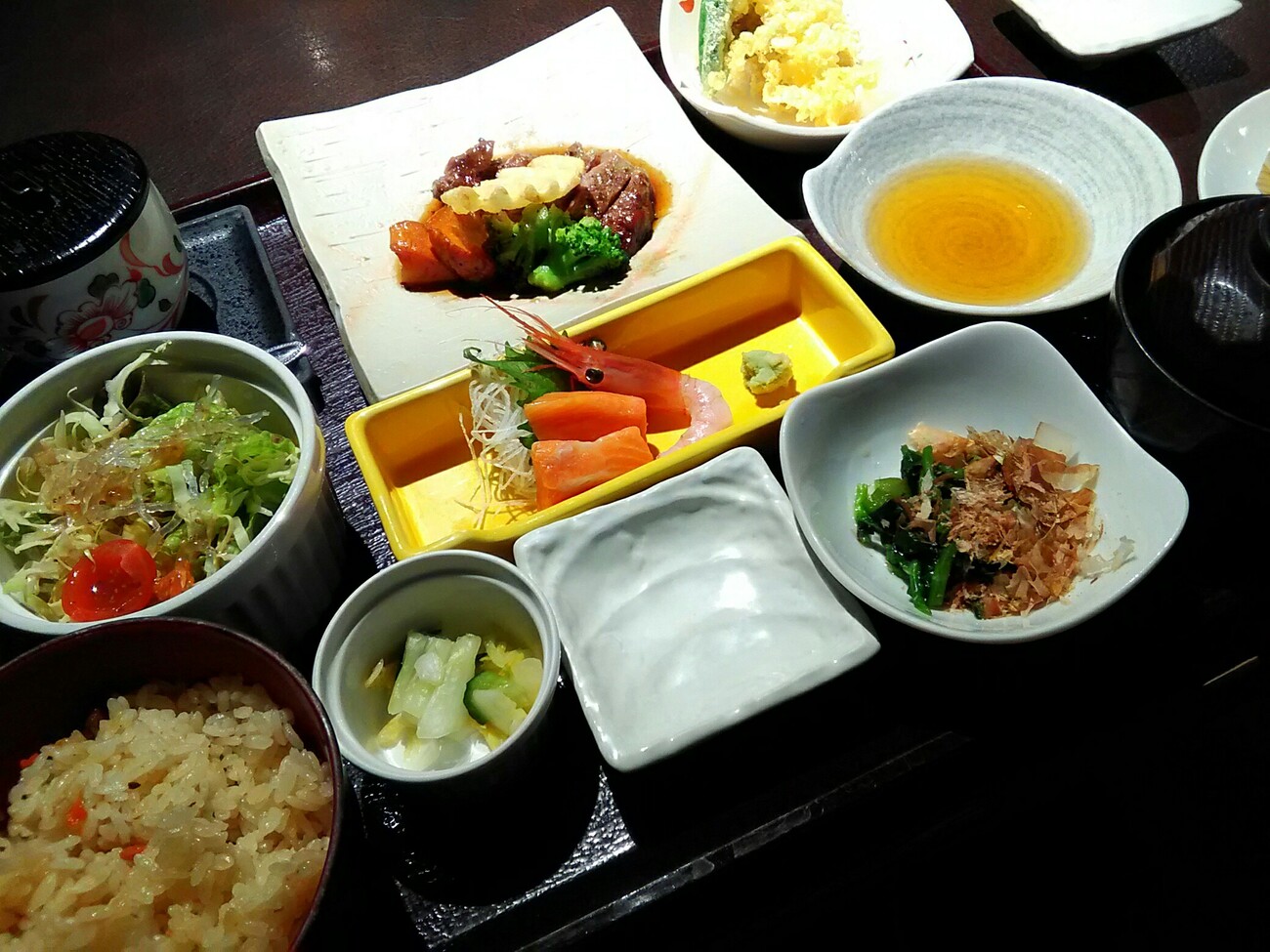 遅いランチをPARCOで - geektomのブログ