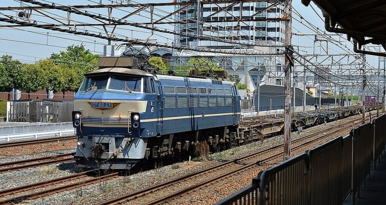 久しぶりのEF66-27撮り - 郷愁紀行の今写真