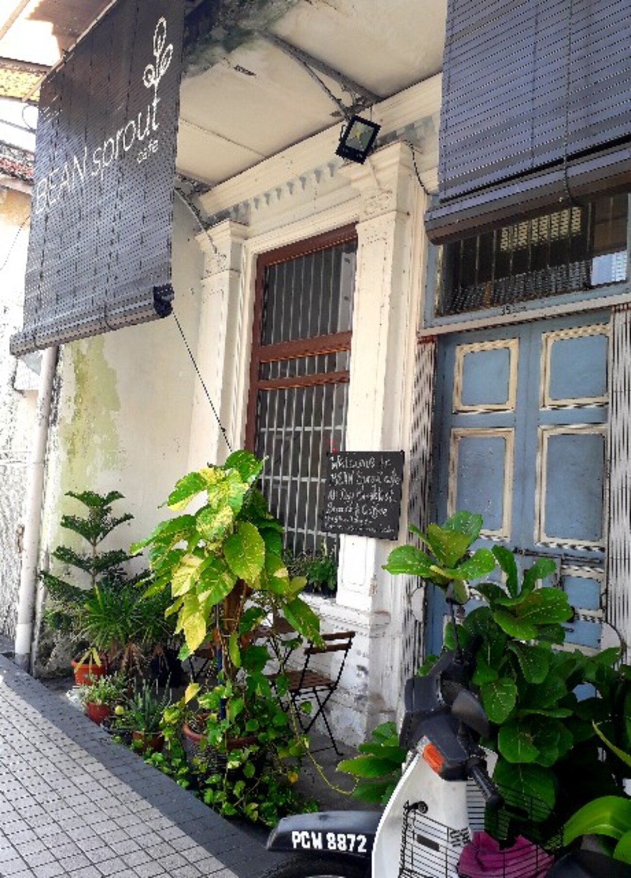 ペナン 勉強がはかどる(らしい)@BEAN sprout cafe - 国をまたいで24年。多文化家族の記録。