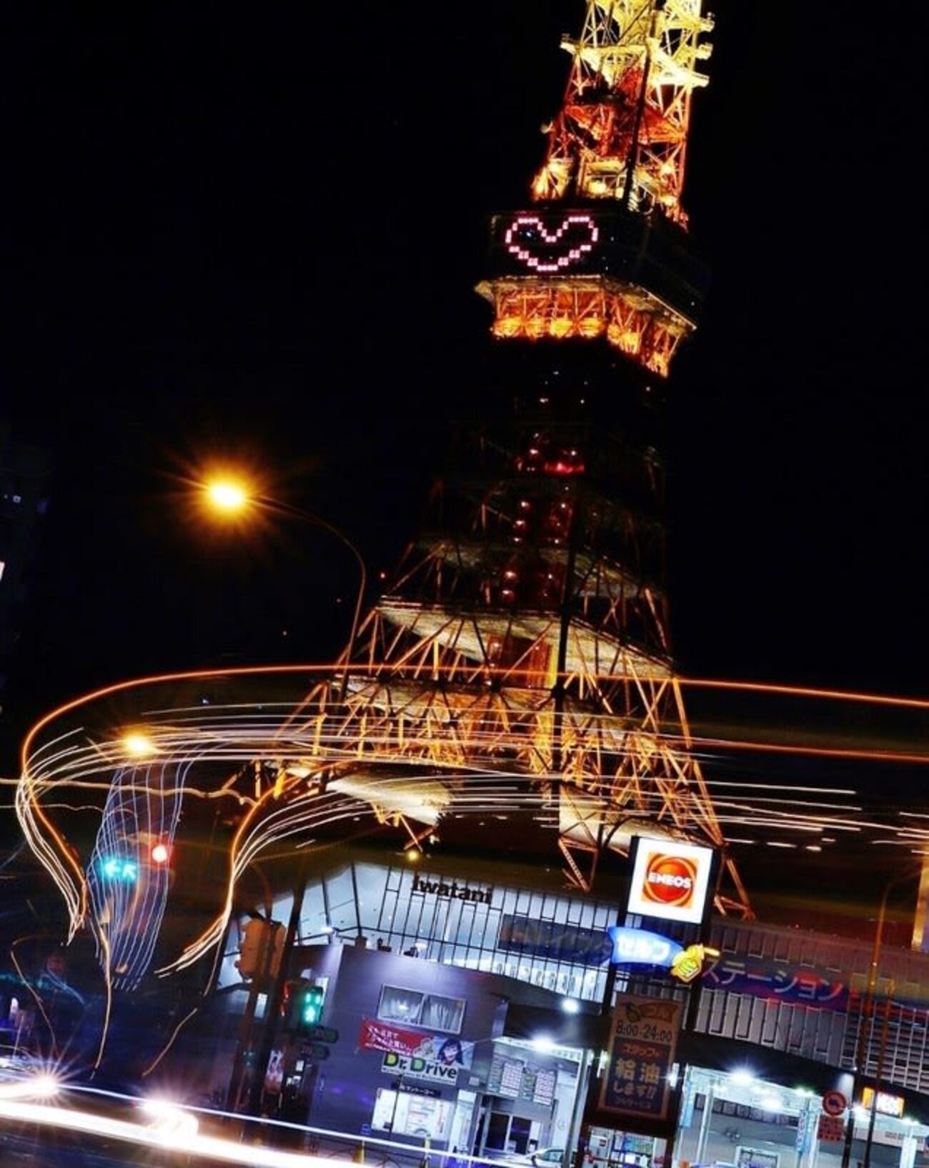 クリスマスの夜、東京タワーにハートが輝いていました！ - morinoki2011 ( ‿ ｡)