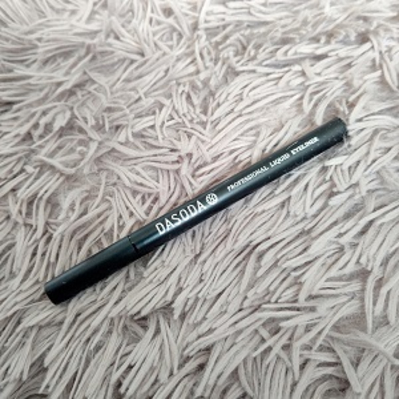 【DASODA】プロフェッショナル リキッドアイライナー【ダソダ】 - chaty’s diary