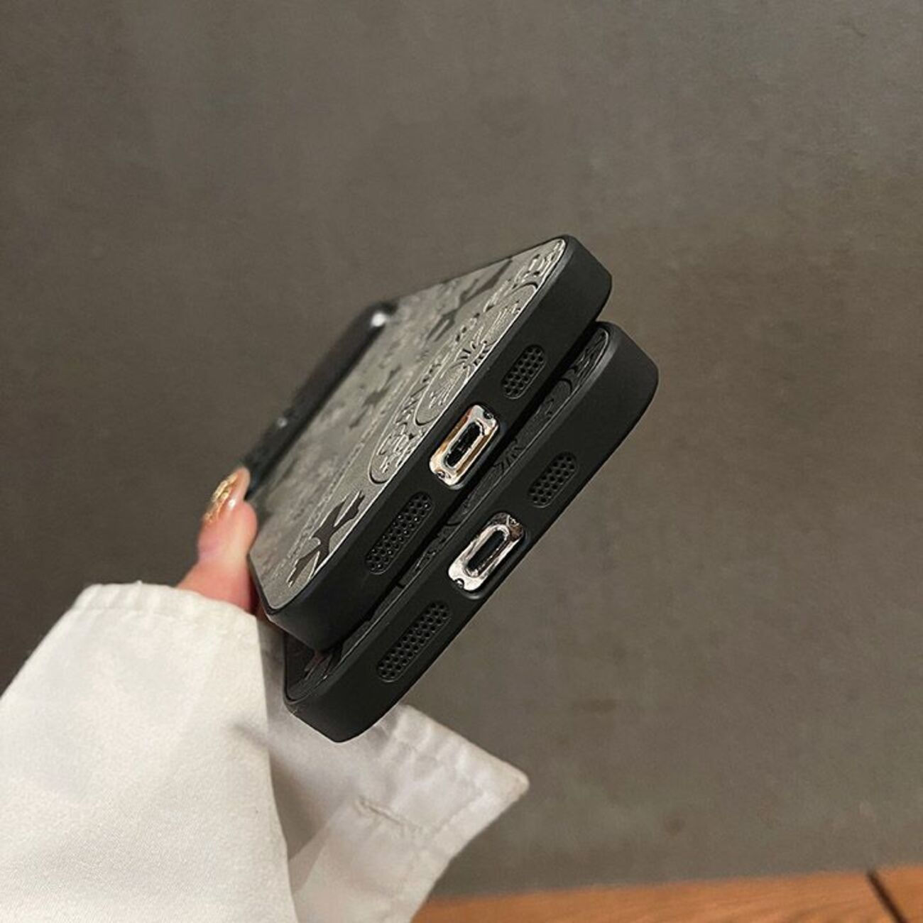 ルイ ヴィトン クラシックパターン全機種対応レザースマホケース、バーバリー チェック柄全機種対応レザースマホケース - euecase6’s blog