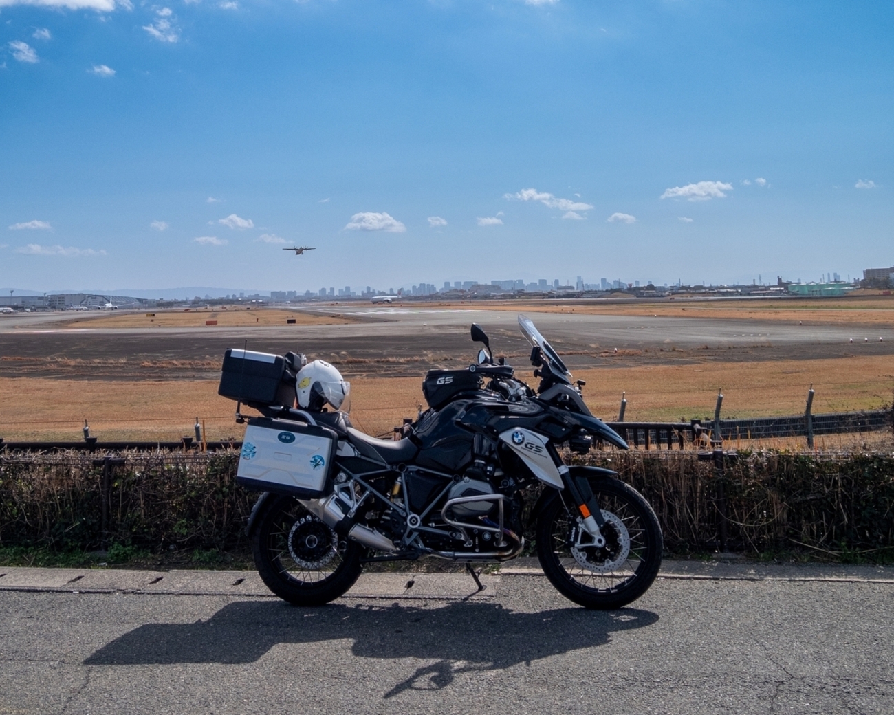 R1200GSの車検完了 - Rider Hide の No Guts, No Glory