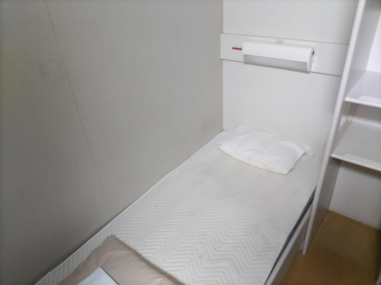 新日本海フェリー「バス得きっぷ」で神戸三宮から北海道・小樽まで25時間かけて移動した - Lonowの雑記