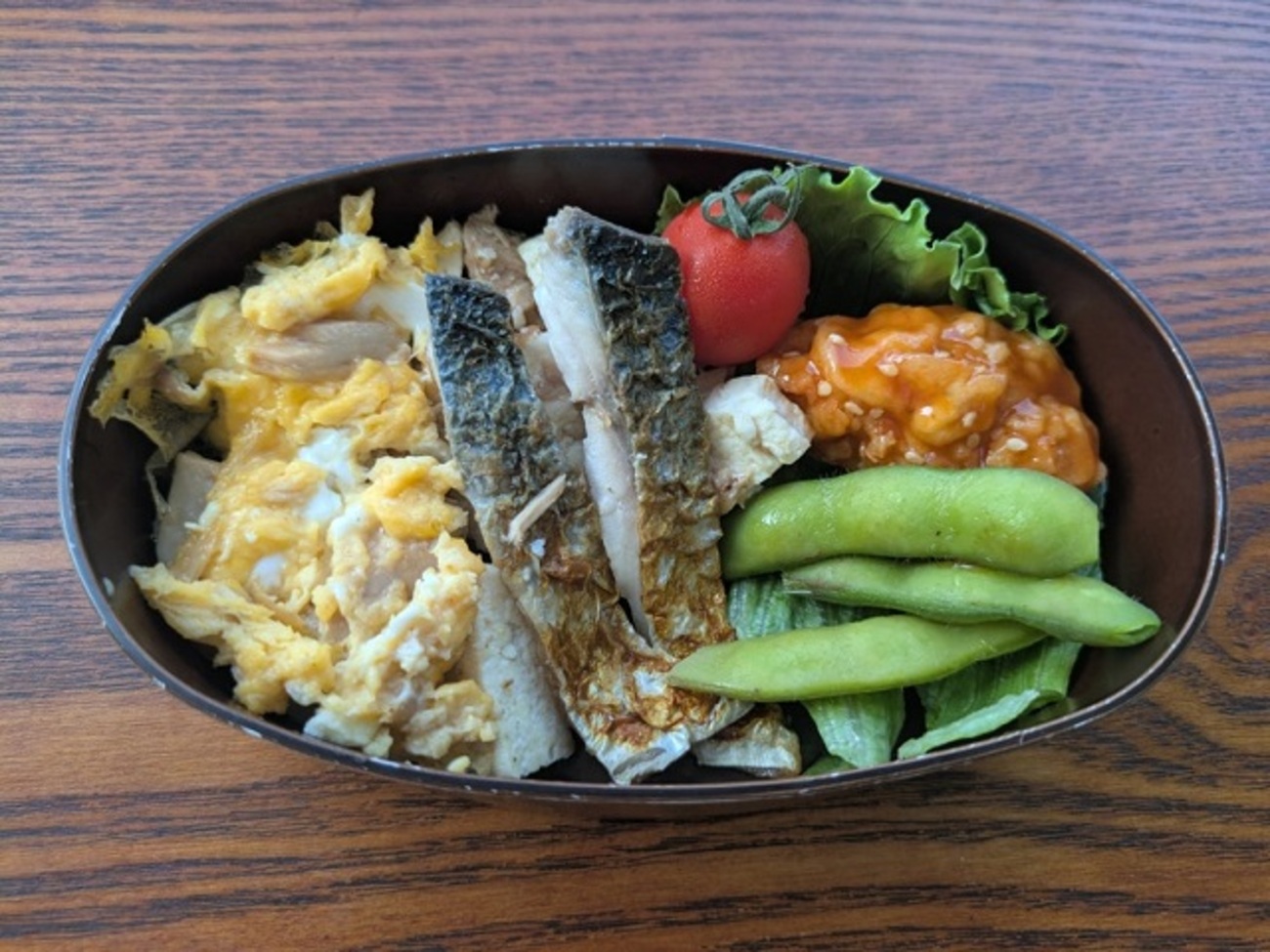 自分のお弁当作り、野菜が足りないとお弁当が成り立ちません。野菜ってとっても大事ですね。 - 女将の食卓