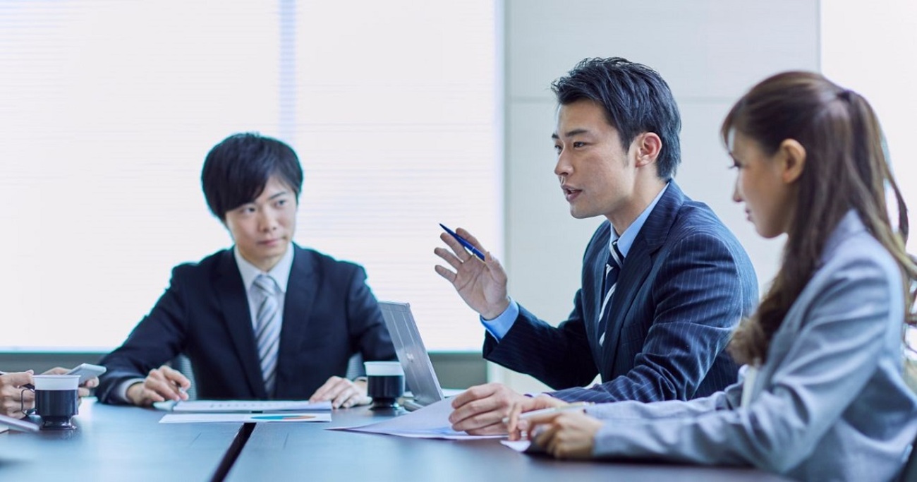 「文句があるならいまのうちに言え」──ベゾス流 "Disagree and Commit" の冷徹な合理性 - STUDY HACKER ...