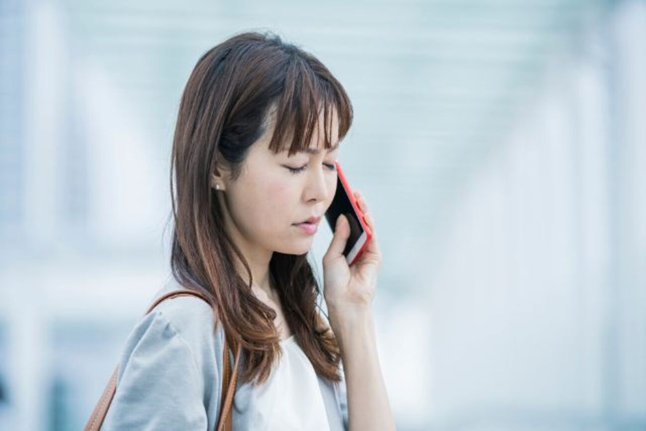 「0800-777-2536」からの電話は誰？発信元と正しい対応方法をやさしく解説 - 発見ブログ