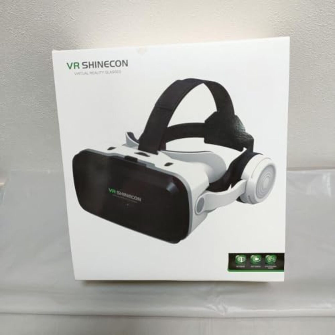 手軽にVRの世界へ飛び込める！？SHINECON VRゴーグル（白）が秘める無限の可能性 - 推しガジェログ