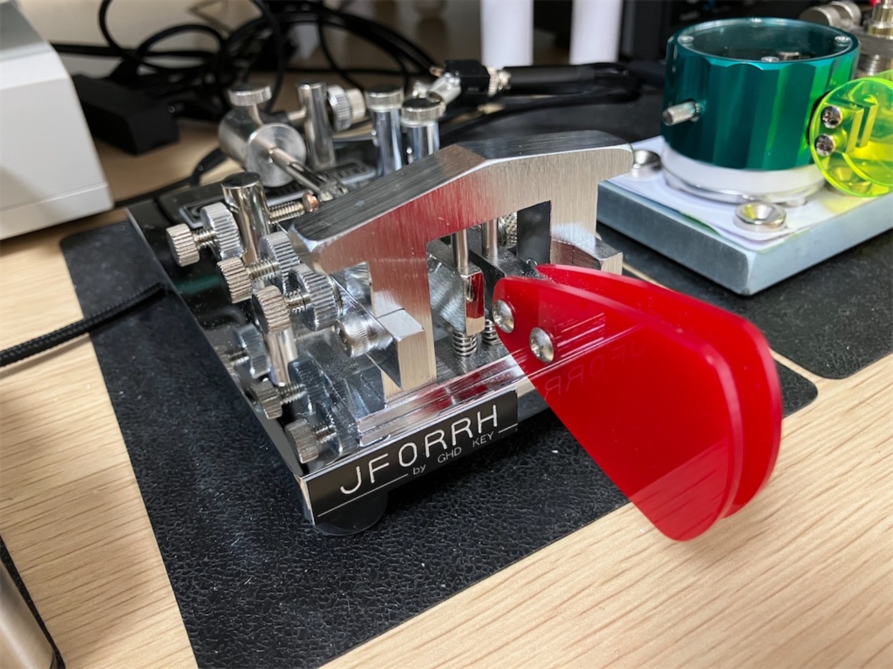 GHD GN207BK バグキーの静音化 - アマチュア無線局 JF0RRH