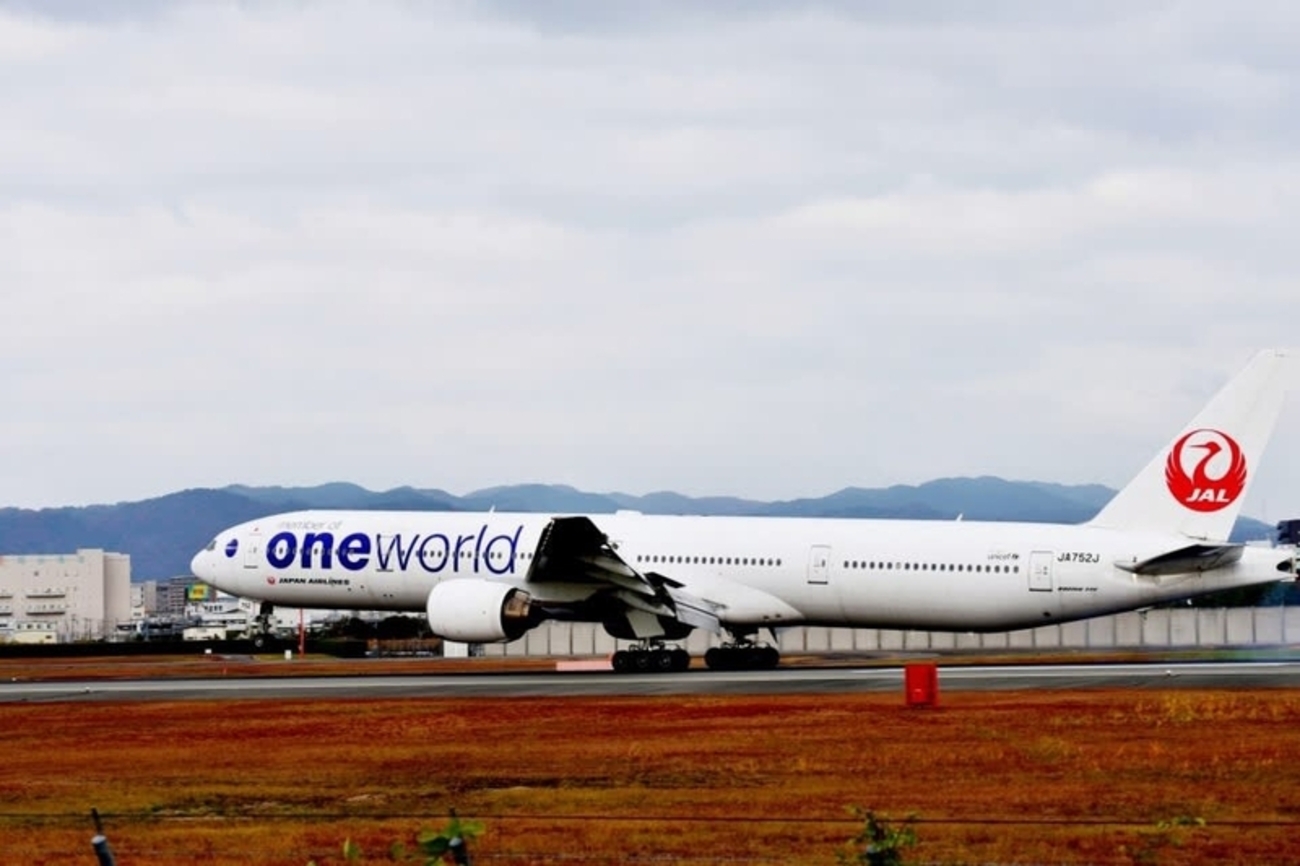 JAL 飛行停止中のP&Wエンジン搭載ボーイング777全機退役へ 13機の保管は - 福ちゃんの散歩道