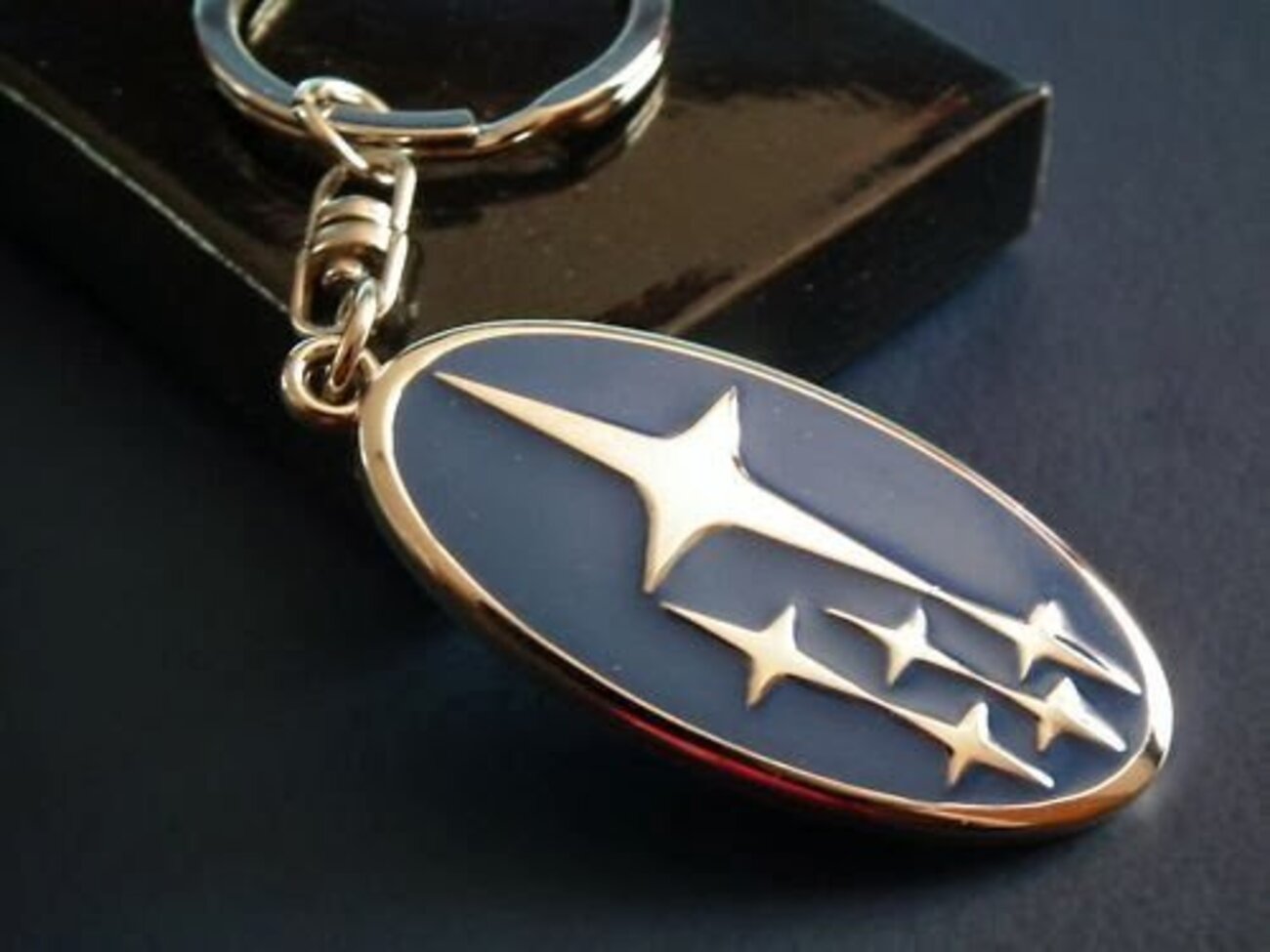 スバルが「レズバル」（"Lesbaru"、レズビアンのスバル）になるまで―スバルのレズビアン向けマーケティングの歴史 - 石壁に百合の花咲く