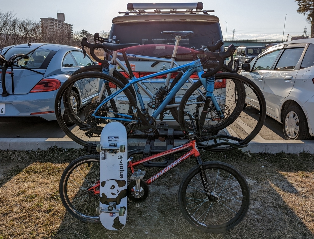 ROAD & BMX & SKATE & FISHING - HATCH DIARY