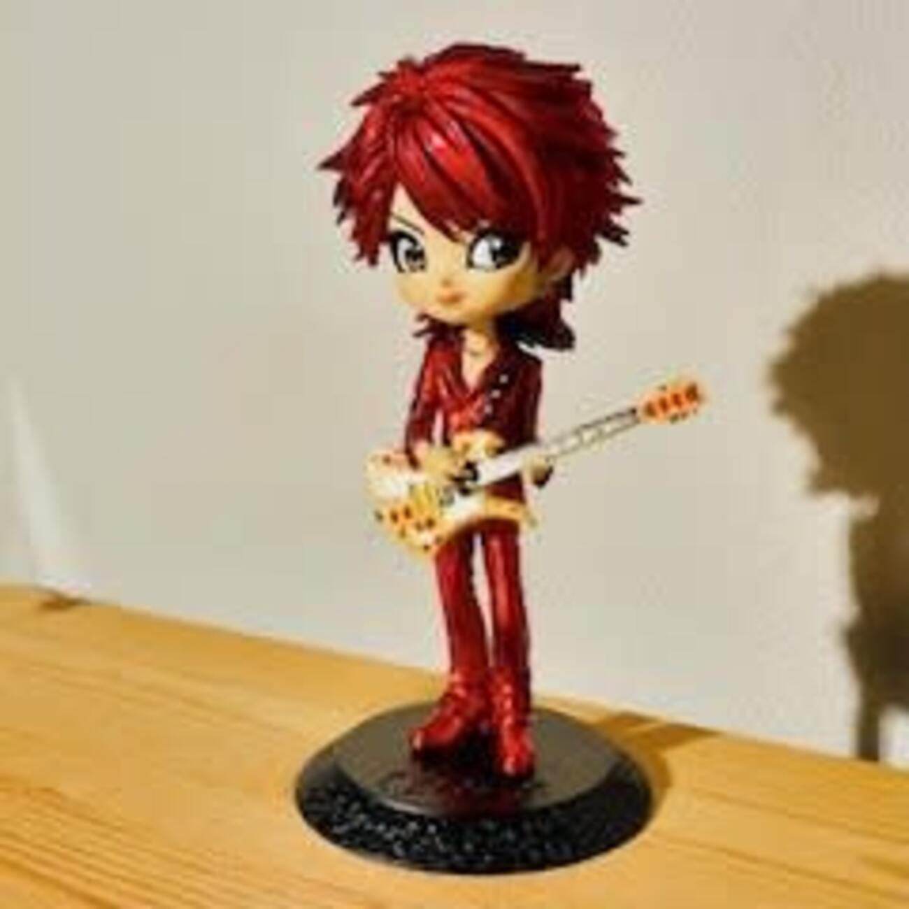 hide - football smile