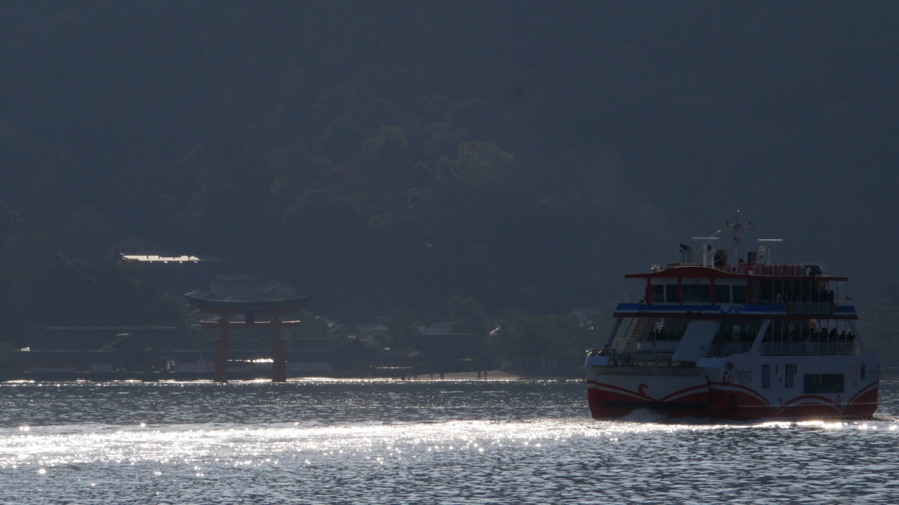 ただの散歩・宮島口(AM)/宮島(PM) - shupop@hateblo