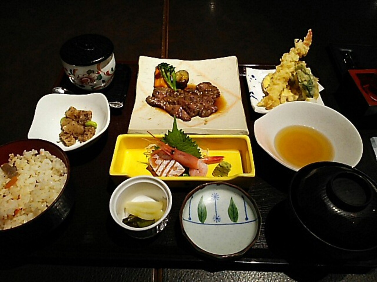 針を買いに出たついでにふく亭 - geektomのブログ