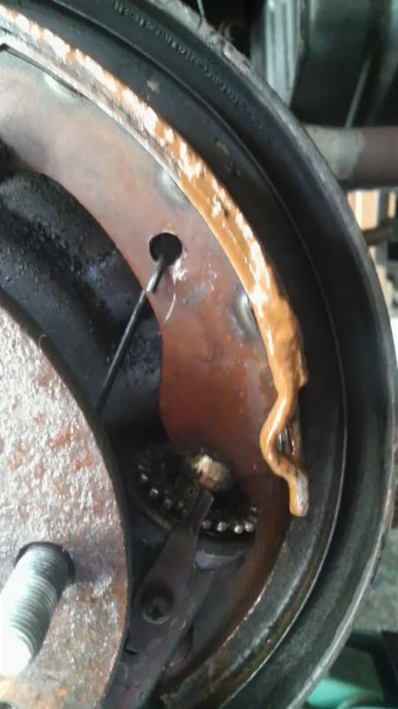 J30系のリアブレーキについて詳しい方教えてください。 - 三菱ジープ互助会 j57kai01799のブログ