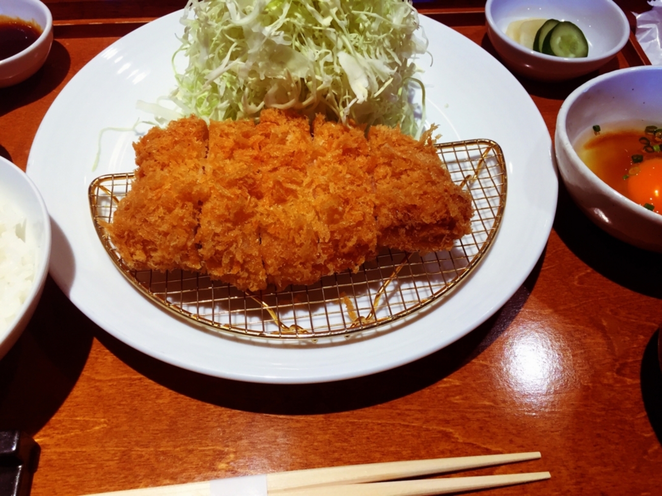 トリュフ塩で食べる至高のとんかつ・あげ福 - mojiru【もじをもじる】