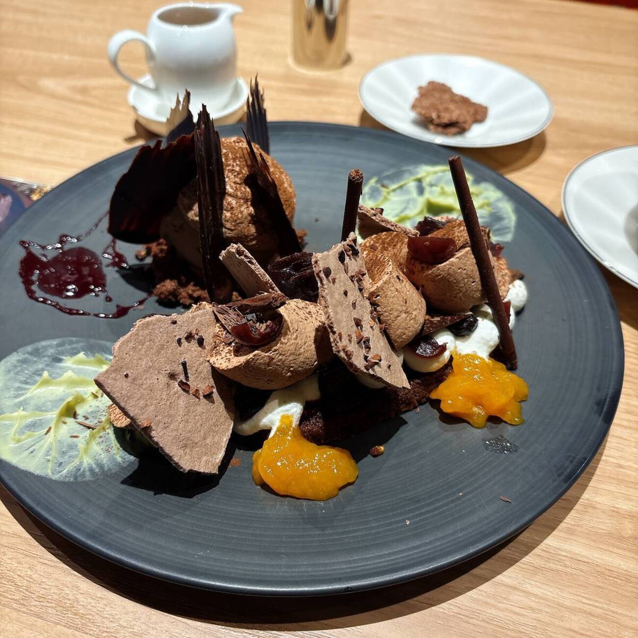 Cacaotier Gokan KITTE大阪店さんのイヴェール・フォレノワール - チーズケーキマニアへの道!!(世界の味を発見しよう)