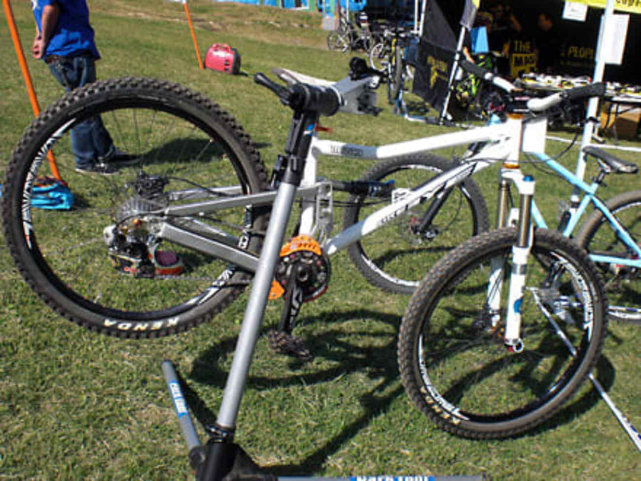 ありパノ2010レポ FIREEYE MATCH(ファイアアイ マッチ) - あんた、まるいもの好きだね～♪