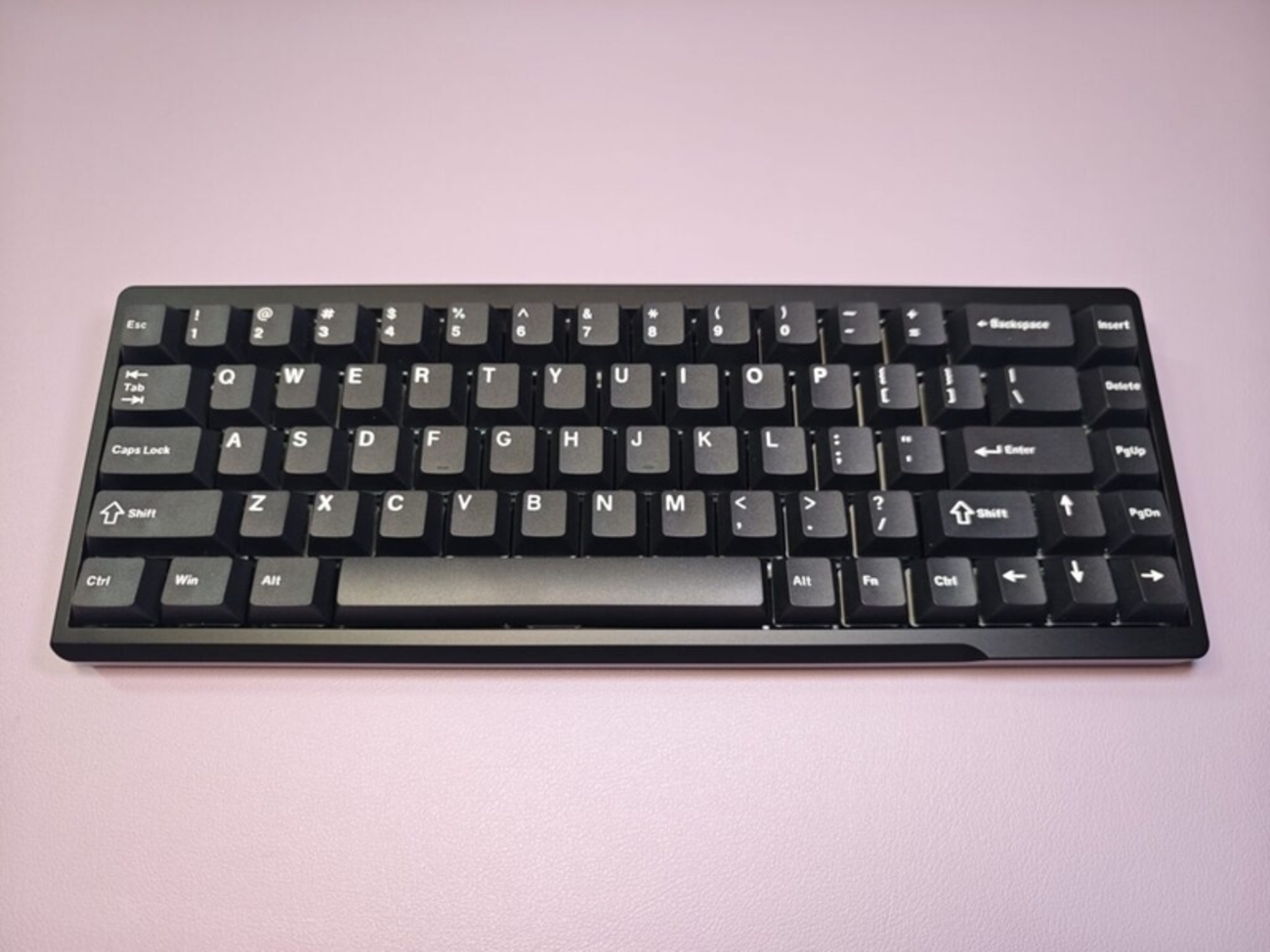 EPOMAKER Magforce 68レビュー 磁気スイッチ＋アルミニウムケースの高級感 - machanのおうち