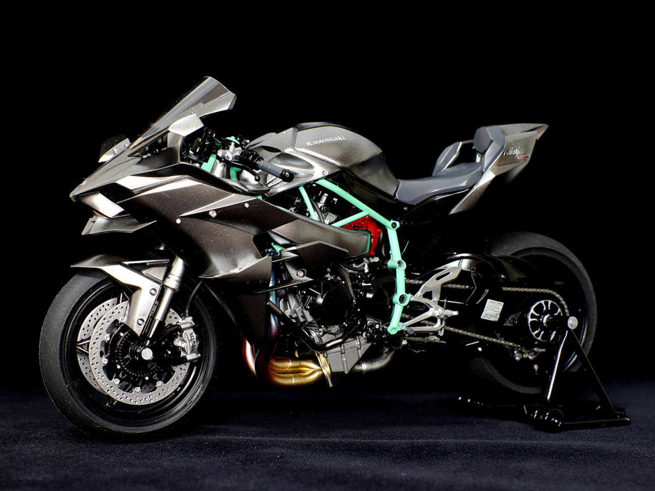 タミヤ カワサキ Ninja H2R 製作記4（完成） - でしあか