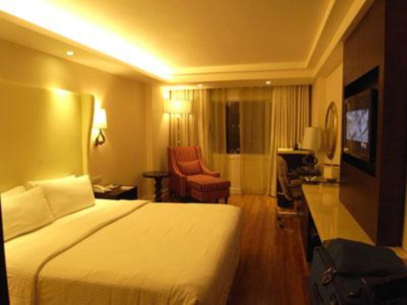 マドラスでのホテルーhotel savera - 散歩茶論