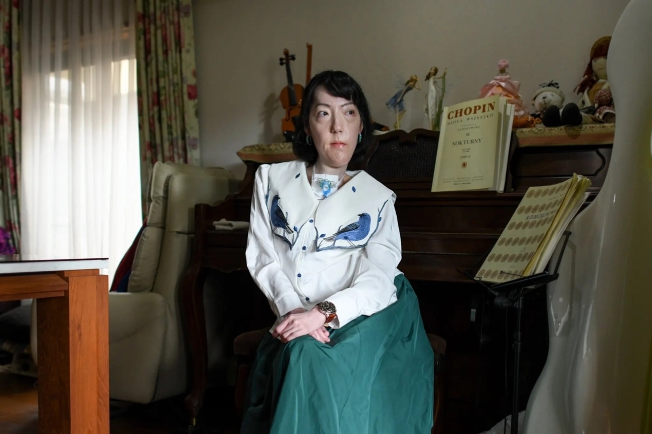 芥川賞：Hunchback - New York Timesの英語