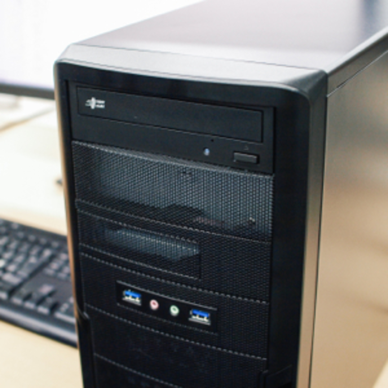 Python - Perl + Java = ？ はてなブログのデータとパソコン工房のPCを使って「word2vec」で遊んでみた - はてなニュース