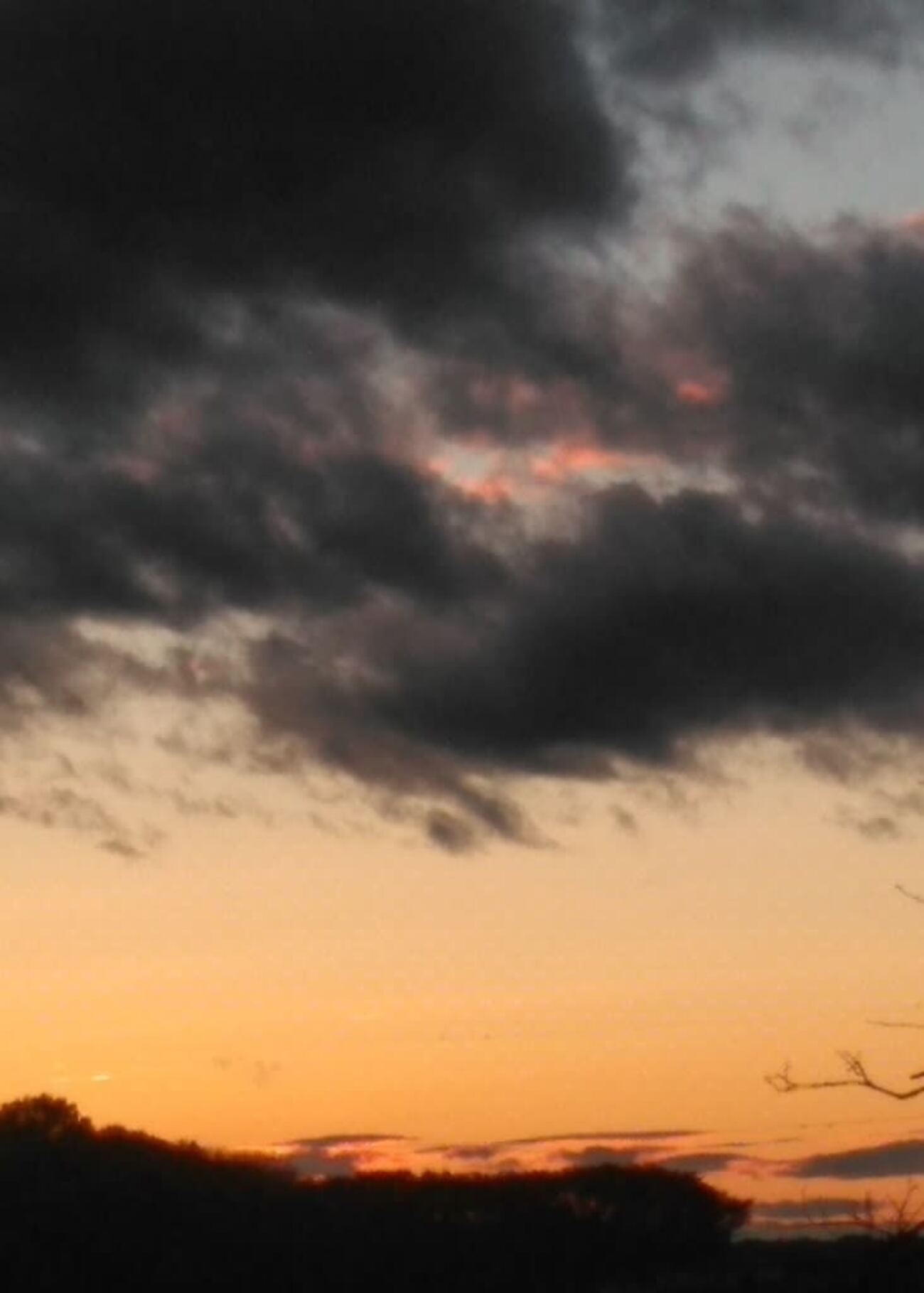 やっと晴れてきた夕方の空 - kyoko-ky211のブログ