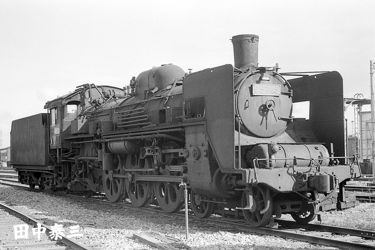 C57 45とC57 46 - ただいま鉄道写真スキャン中